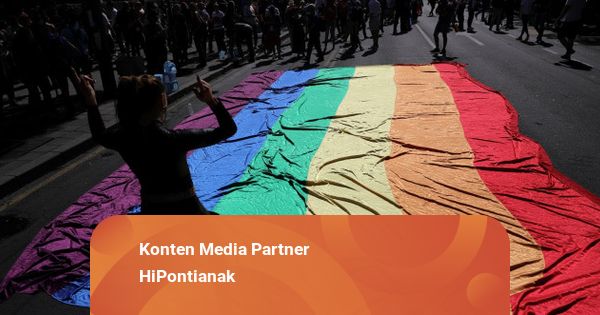 10 Pelajar SMP di Pontianak Gabung di Grup WhatsApp LGBT | kumparan.com